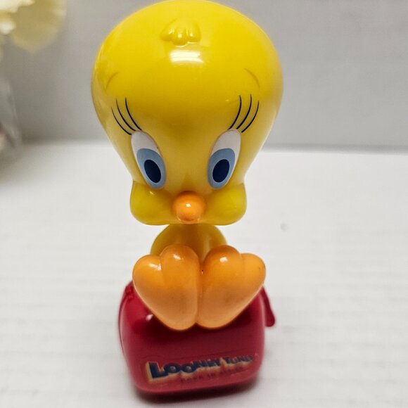Warner Bros. | Toys | Warner Bros Looney Tunes Back In Action Tweety ...